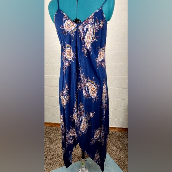 a.n.a | Dresses | Ana Navy Blue Floral Print Midi Summer Dress | Poshmark
